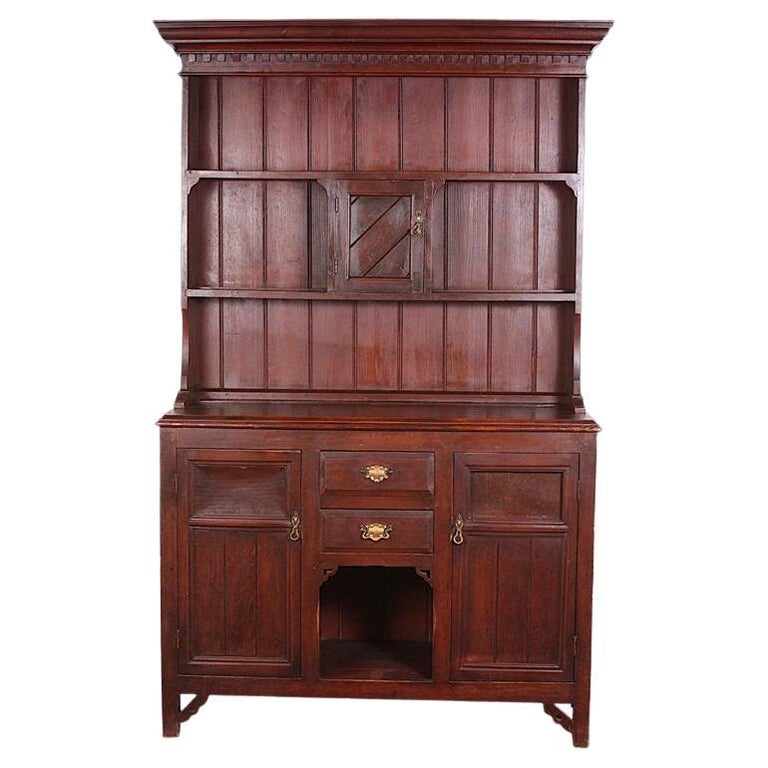 Buffet anglais victorien de style Eastlake du mouvement esthétique - En ...
