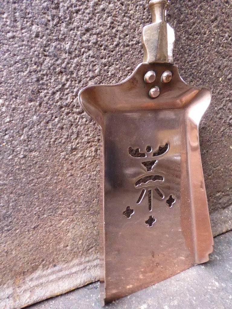 English Victorian Fireplace Shovel or Fire Shovel at 1stDibs