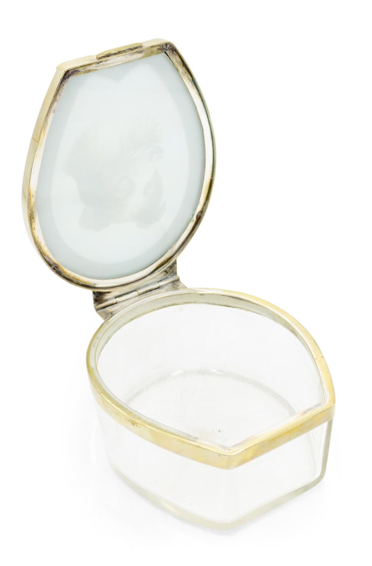 English Victorian Horse Shoe and Dog Box For Sale at 1stDibs