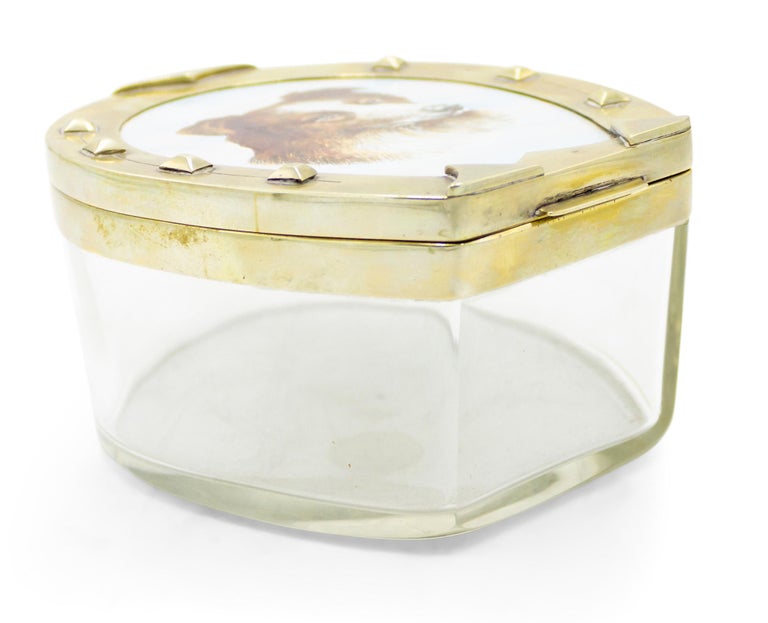English Victorian Horse Shoe and Dog Box For Sale at 1stDibs
