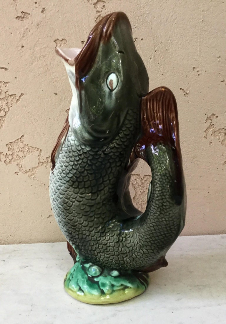English Victorian Majolica Fish Pitcher Circa 1880 For Sale at 1stDibs