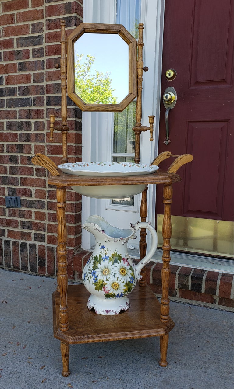 English Victorian Style Mirrored Washstand with Decorated Basin and ...