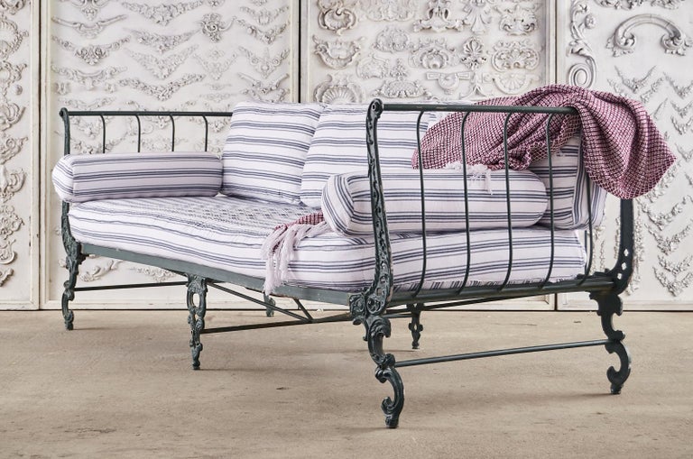 English Victorian Style Painted Iron Daybed Settee at 1stDibs