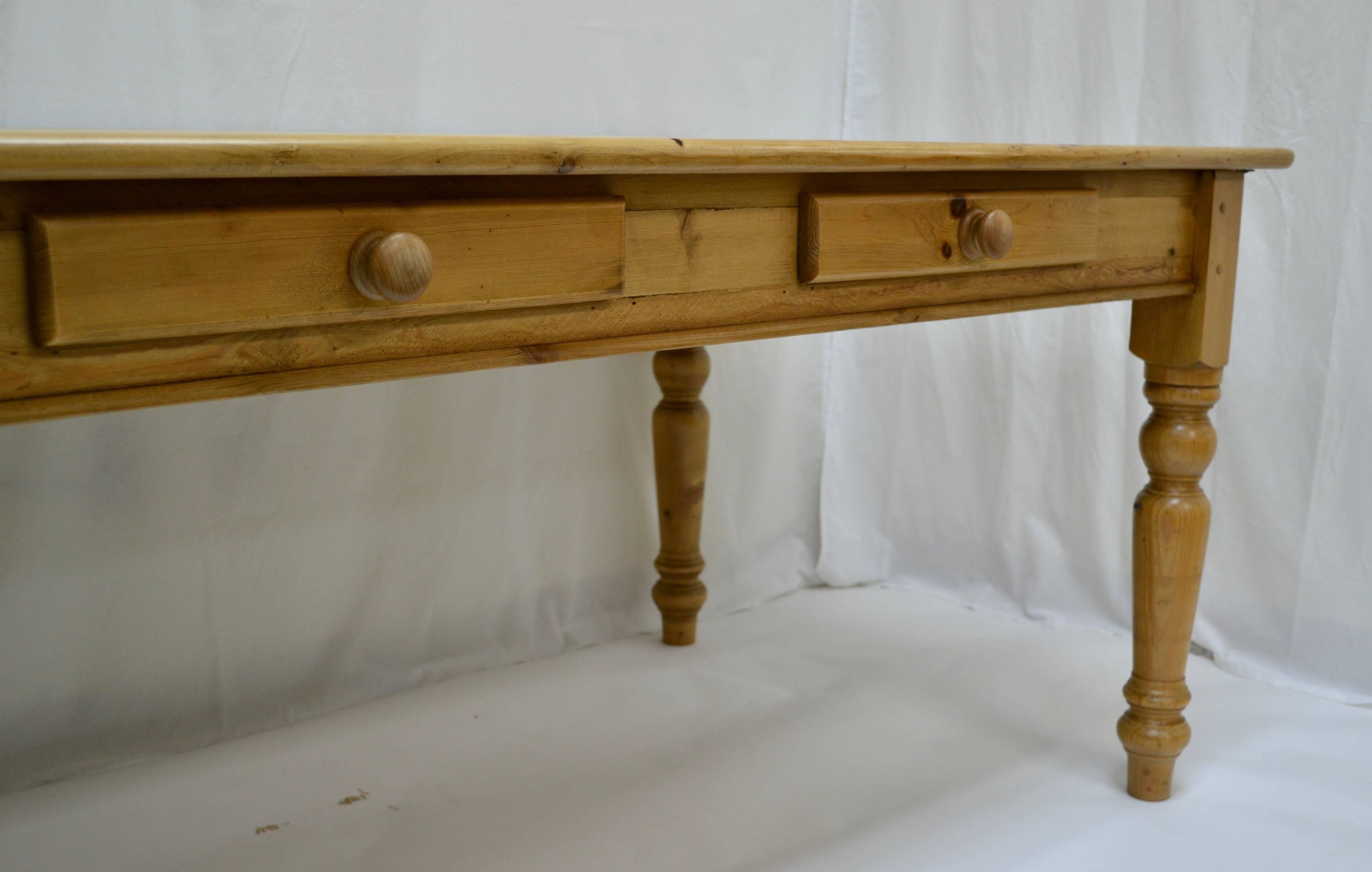 English Vintage Pine Turned Leg Farmhouse Table at 1stDibs | vintage ...