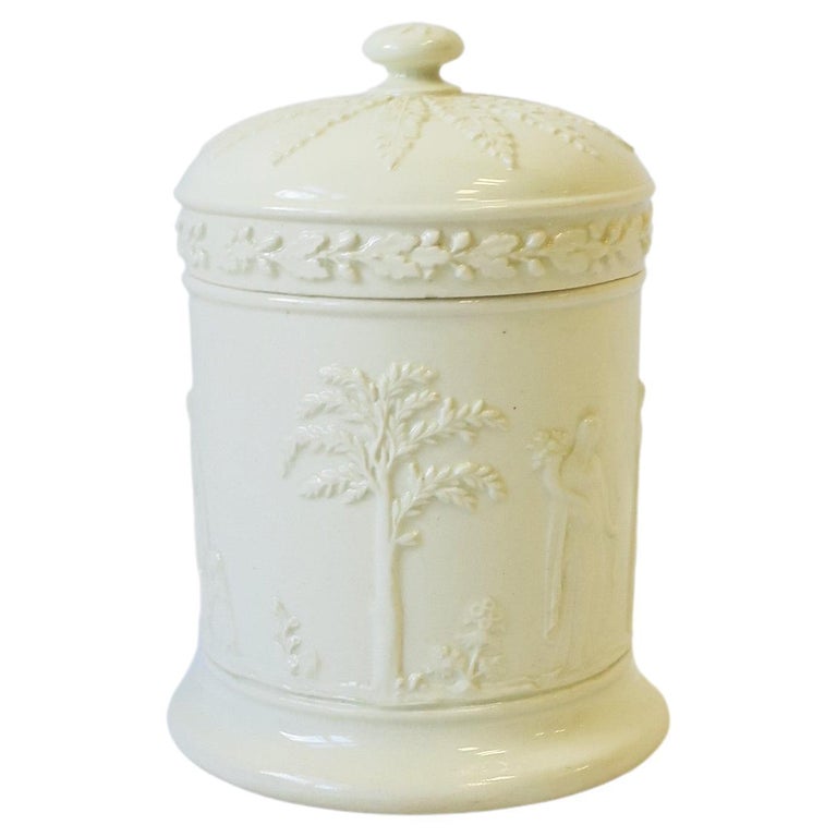 English Wedgwood Neoclassical White Box Jar with Lid For Sale at 1stDibs