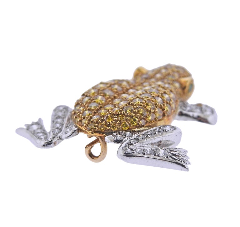 English Yellow Sapphire Diamond Gold Frog Brooch Pin For Sale at 1stDibs
