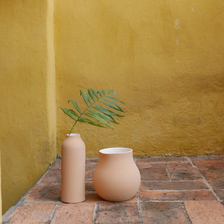 "Engobe" Mexican contemporany design. Vases. High-Temperature ceramic ...