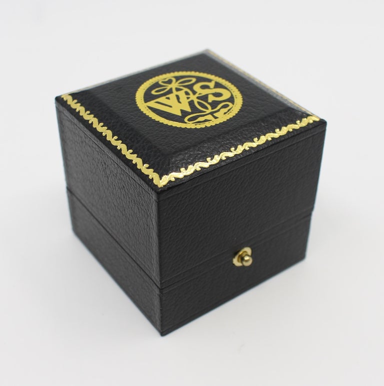 Engraved WS William Shakespeare 20-Carat Gold Signet Ring at 1stDibs