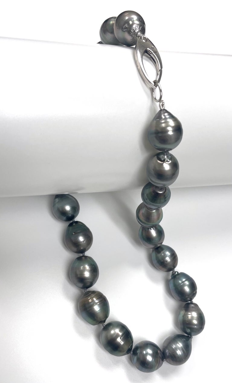 Enormous Gray Tahitian Pearl Necklace For Sale at 1stDibs