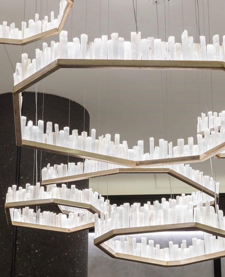 Ensemble of 7 White Quartz Pendant Lamp For Sale at 1stDibs