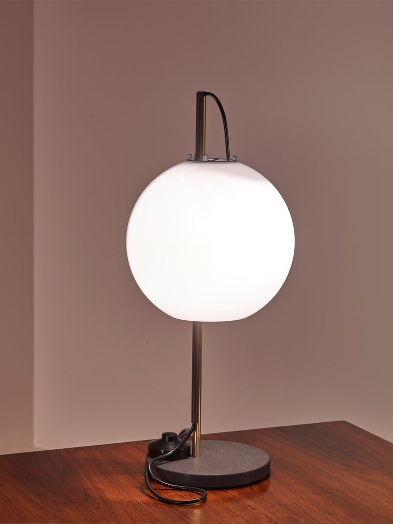 Enzo Mari ''Aggregato'' Table Lamp for Artemide, Italy, 1976 For Sale ...