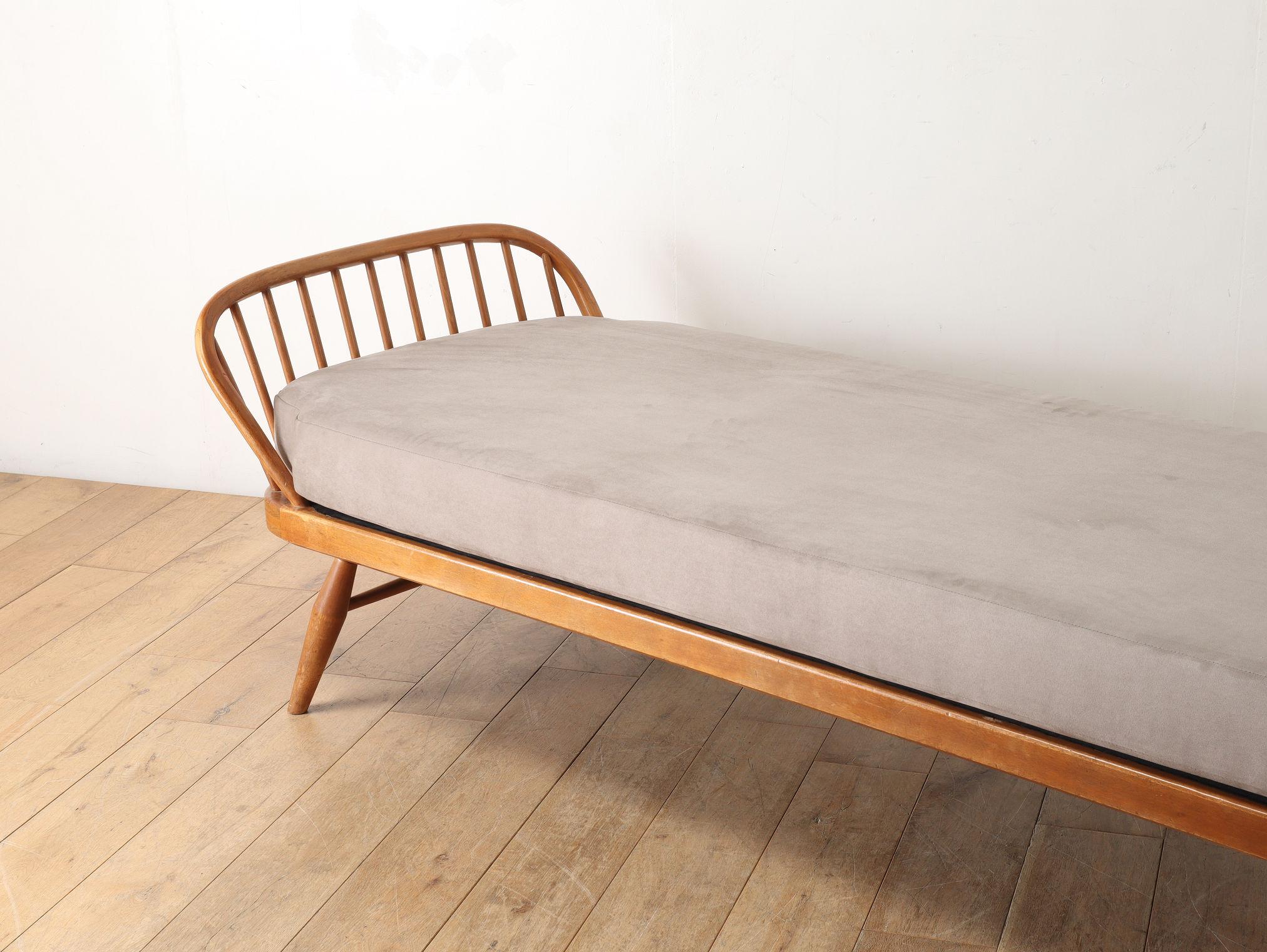 Ercol Day Bed Studio Couch Sofa Vintage Midcentury