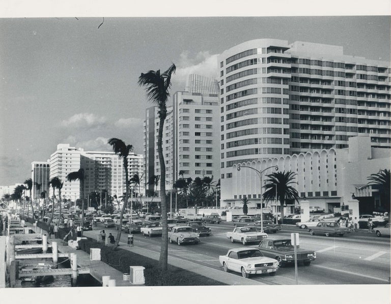 Erich Andres - Miami Beach, Street photography, Black and White, USA ...