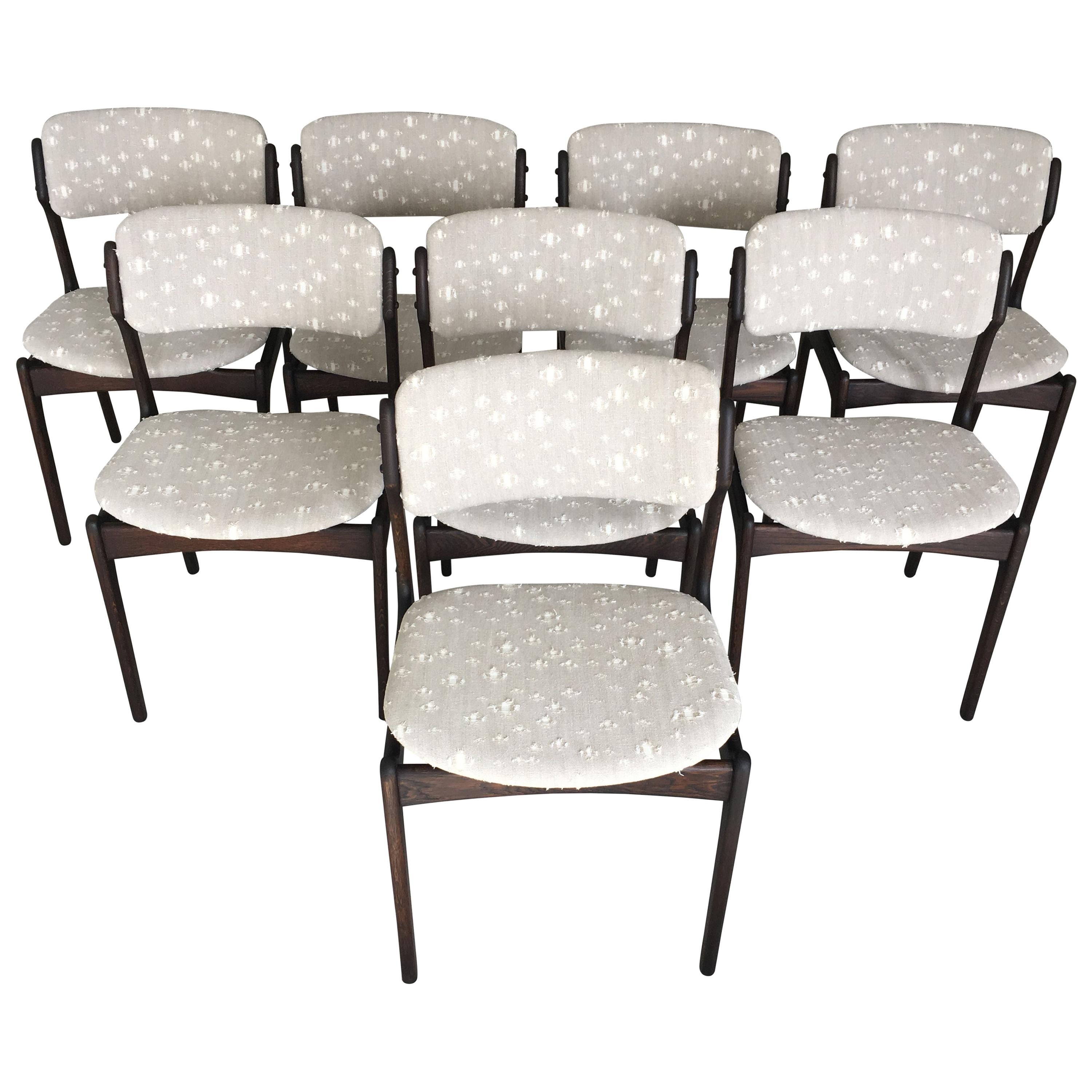 Eight White Oak and Black Flannel Keyhole Back Dining Chairs at 1stDibs