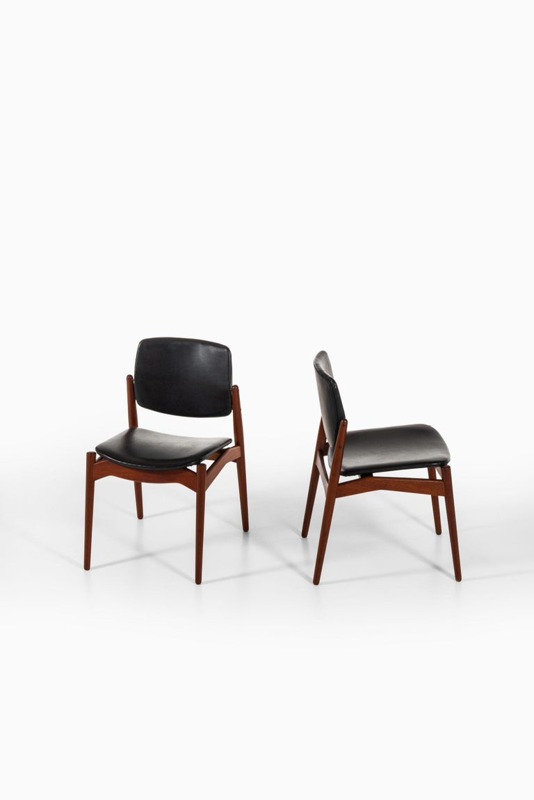 Erik Buck Dining Chairs Model Captain Produced by Ørum Møbelsnedkeri in ...