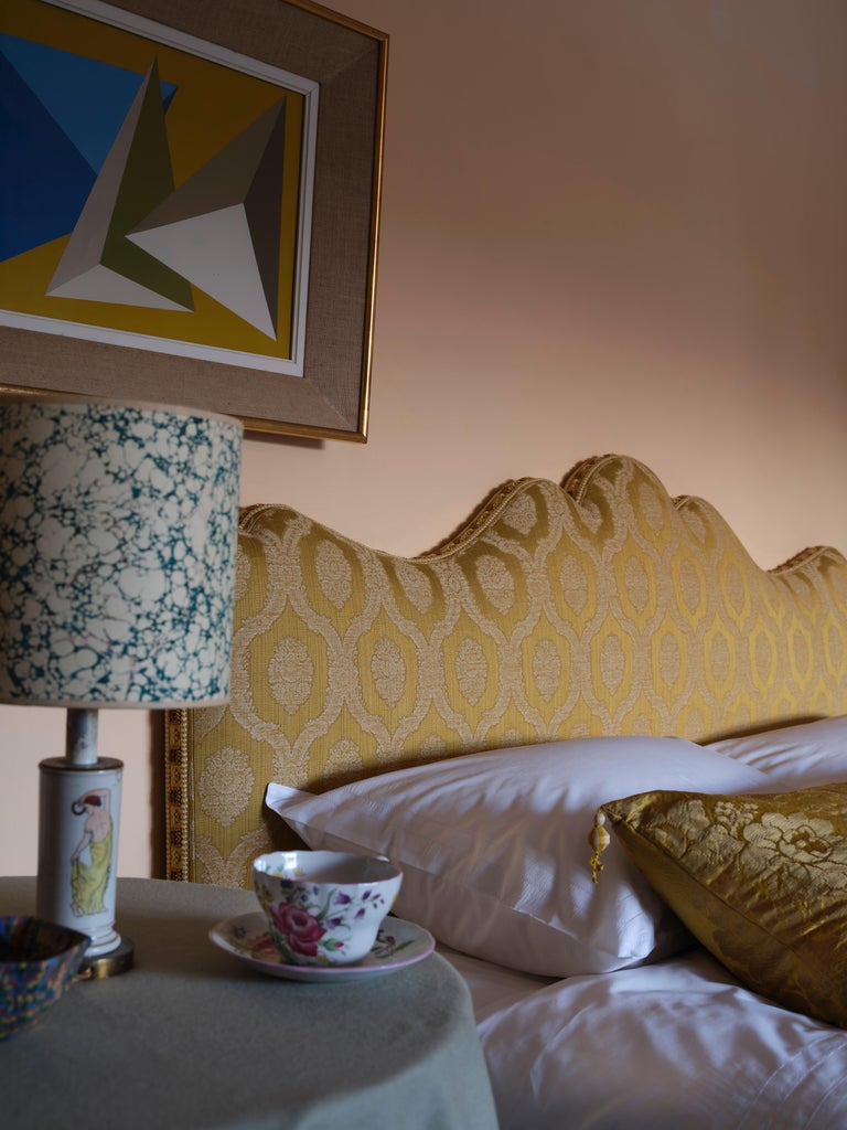 Eriu Headboard with 19th Century Hand-Dyed Damask with Silk Braid For ...