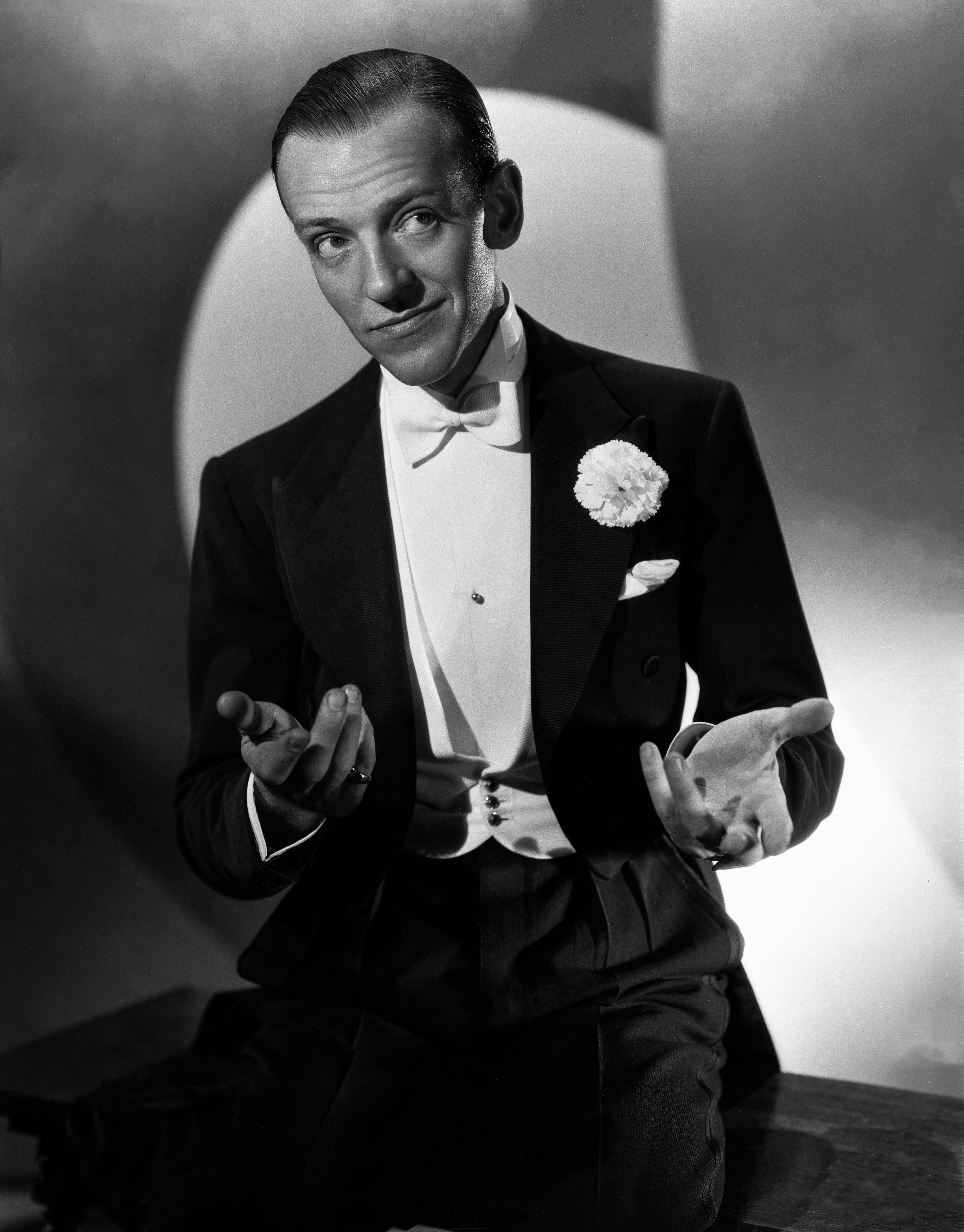 Ernest Bachrach Black and White Photography - 49 For Sale at 1stdibs