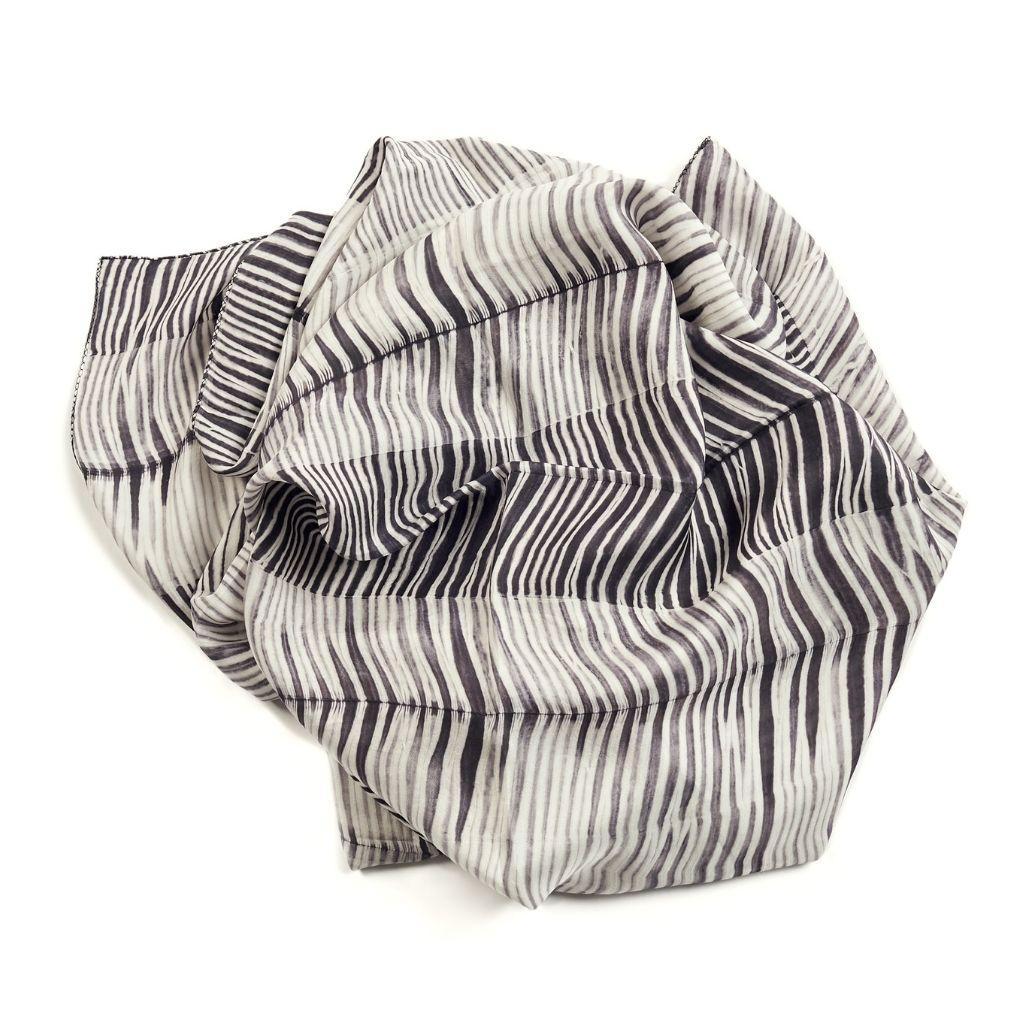 Ero Scarf in White Black Classic Shibori Print Handmade by Artisans For ...