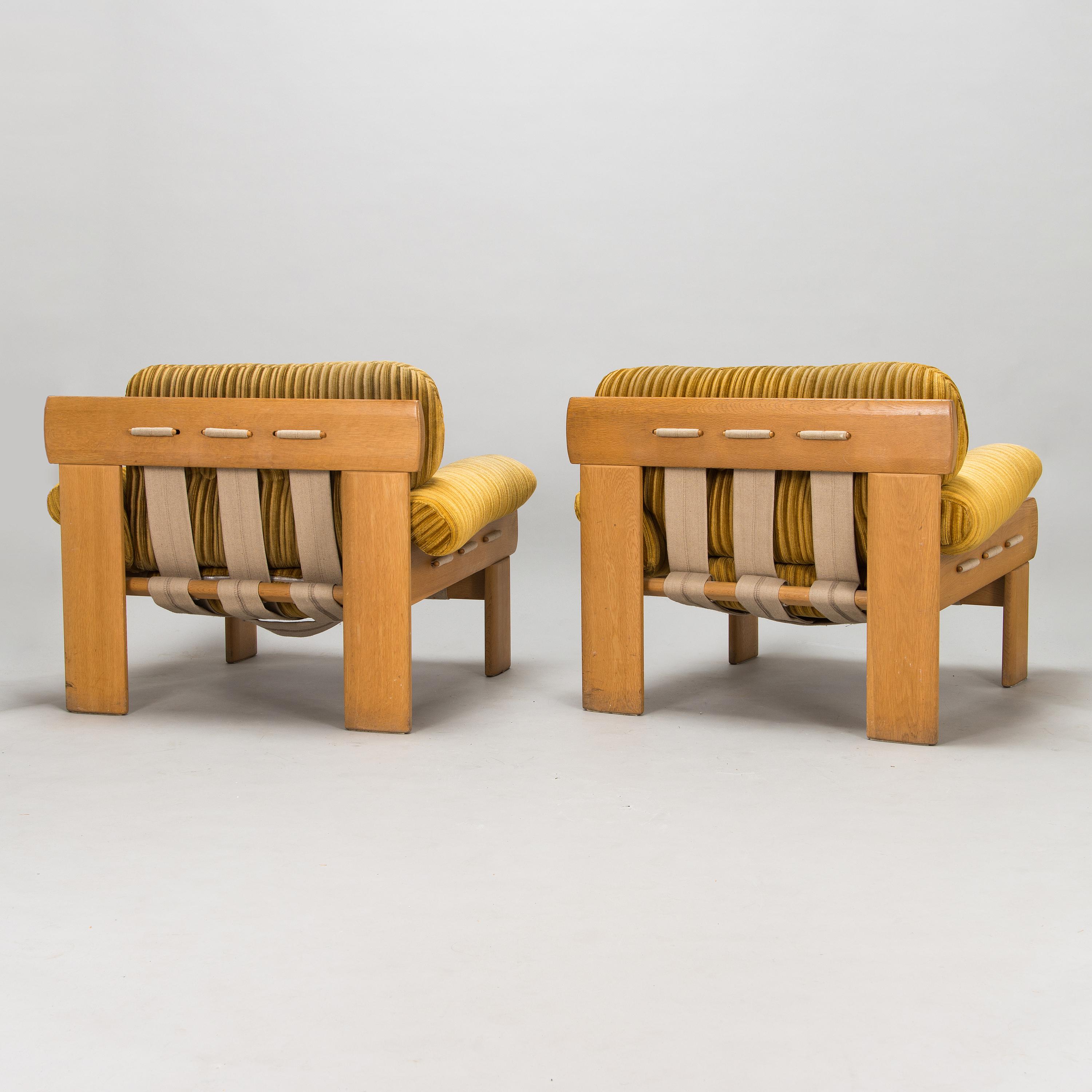 Esko Pajamies Armchairs 'Africa' a Pair for Asko Finland, 1970s For ...
