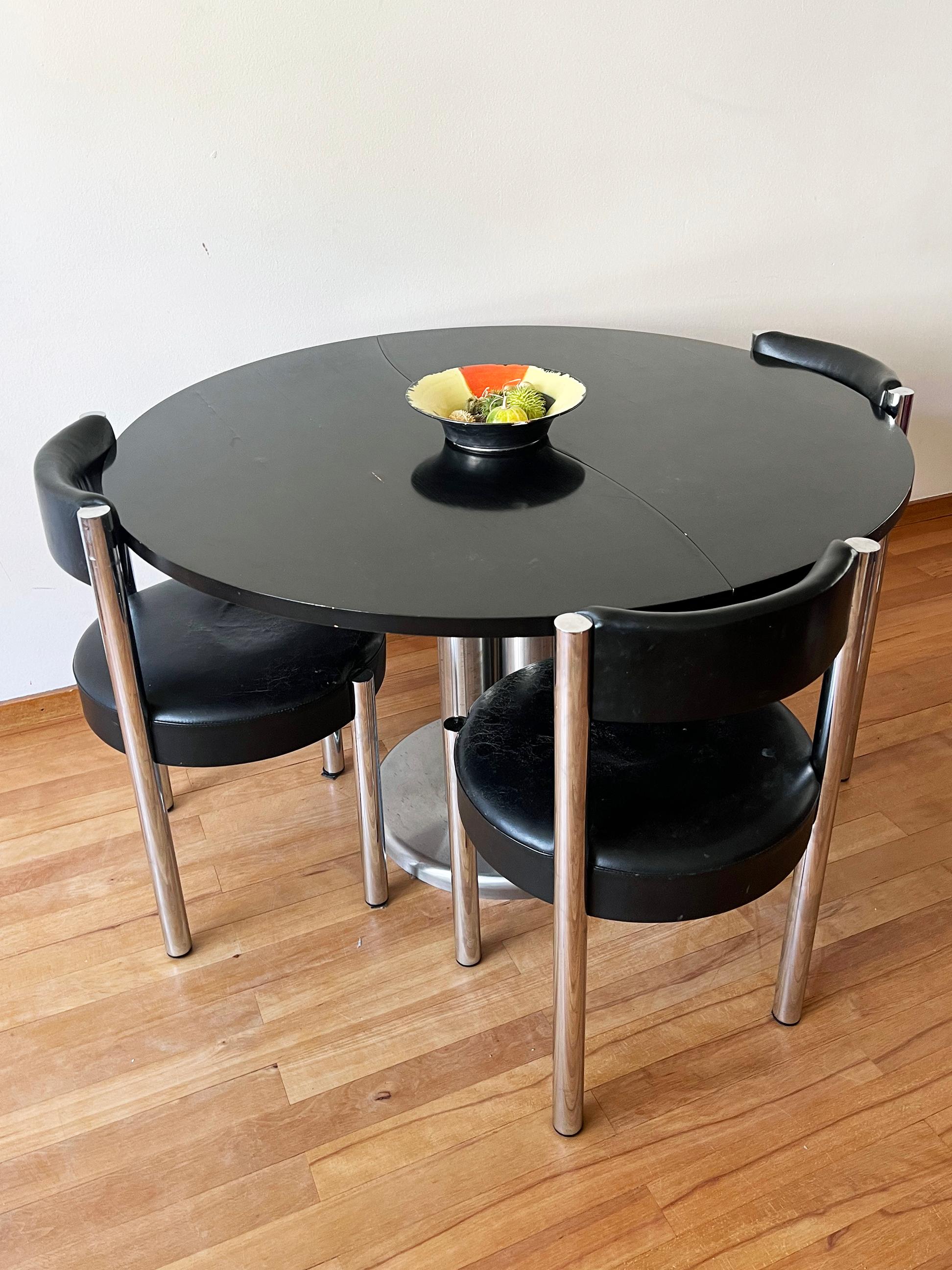 "Esse" Studio Extendable Table Donato D’urbino and Jonathan de Pas for Acerbis For Sale at 1stDibs