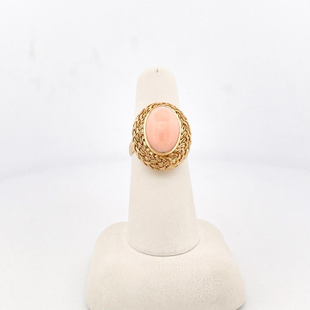 Estate 18k Yellow Gold Angel Skin Coral and Weaved Ring For Sale at 1stDibs