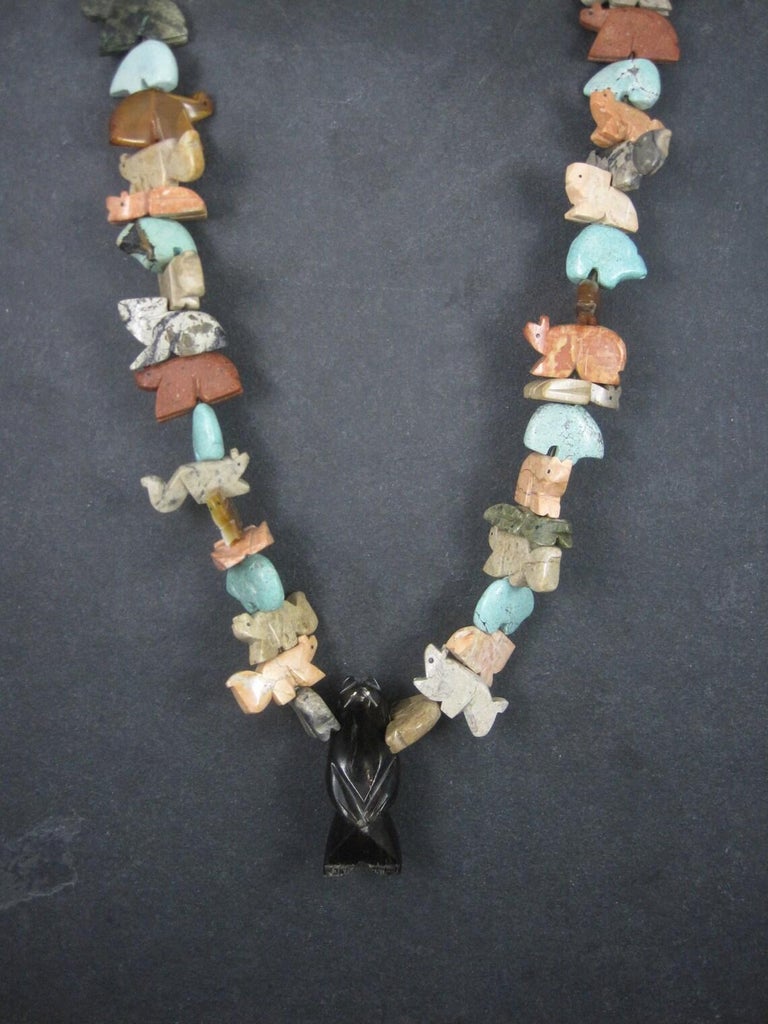 Estate 1970s Zuni Carved Fetish Bear Necklace For Sale at 1stDibs