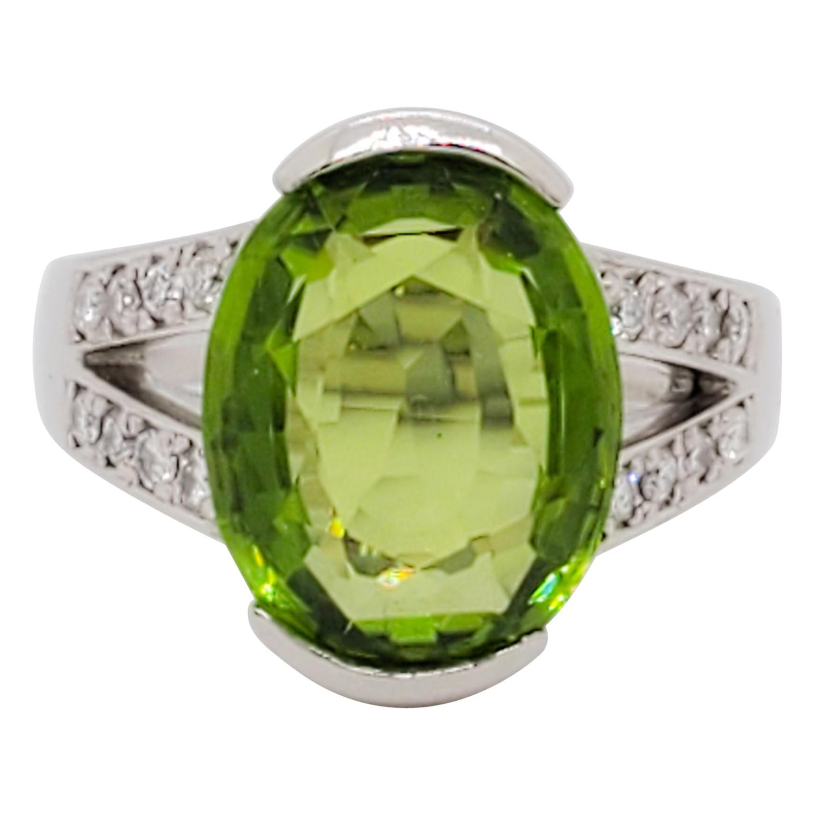 Estate Amethyst Oval and White Diamond Cocktail Ring in Platinum For ...