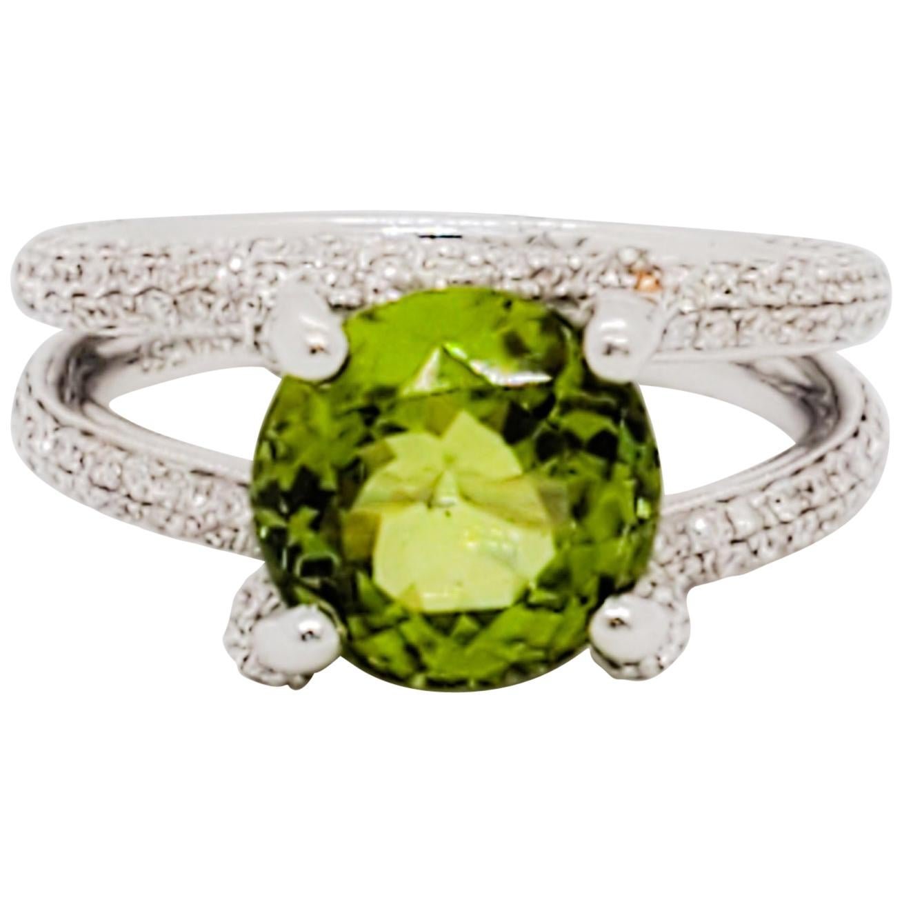 Peridot Diamond Princess Cocktail Ring Vintage 18 Karat Gold Estate ...