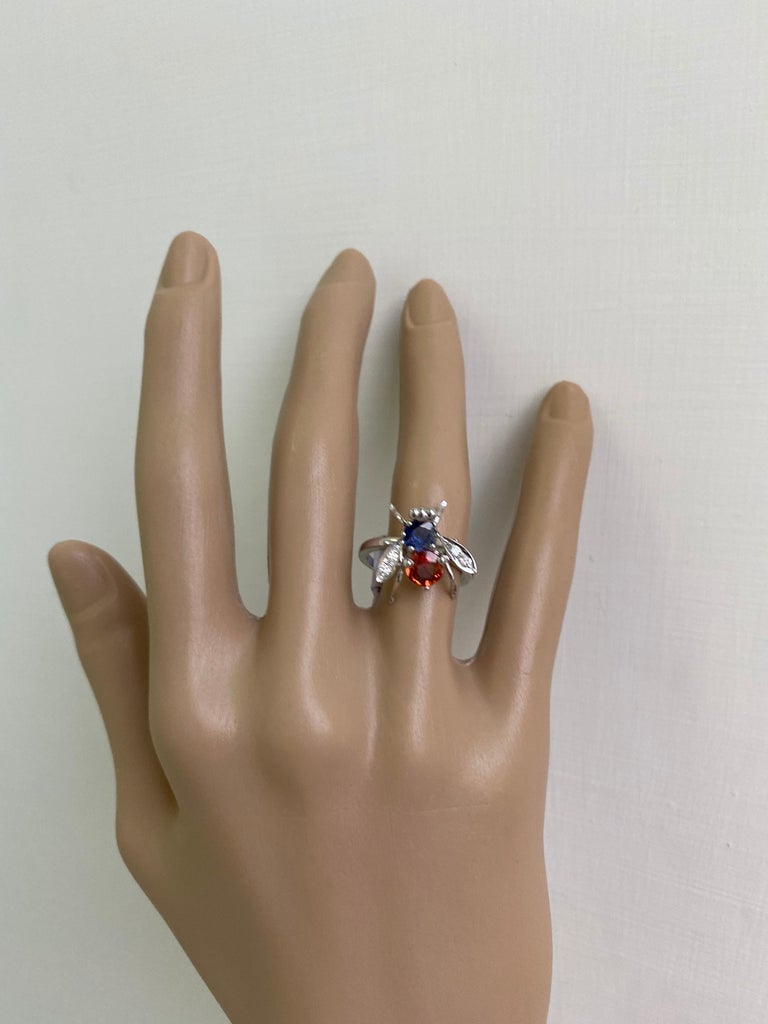 Estate Sapphire Diamond Fly Gold Ring For Sale at 1stDibs