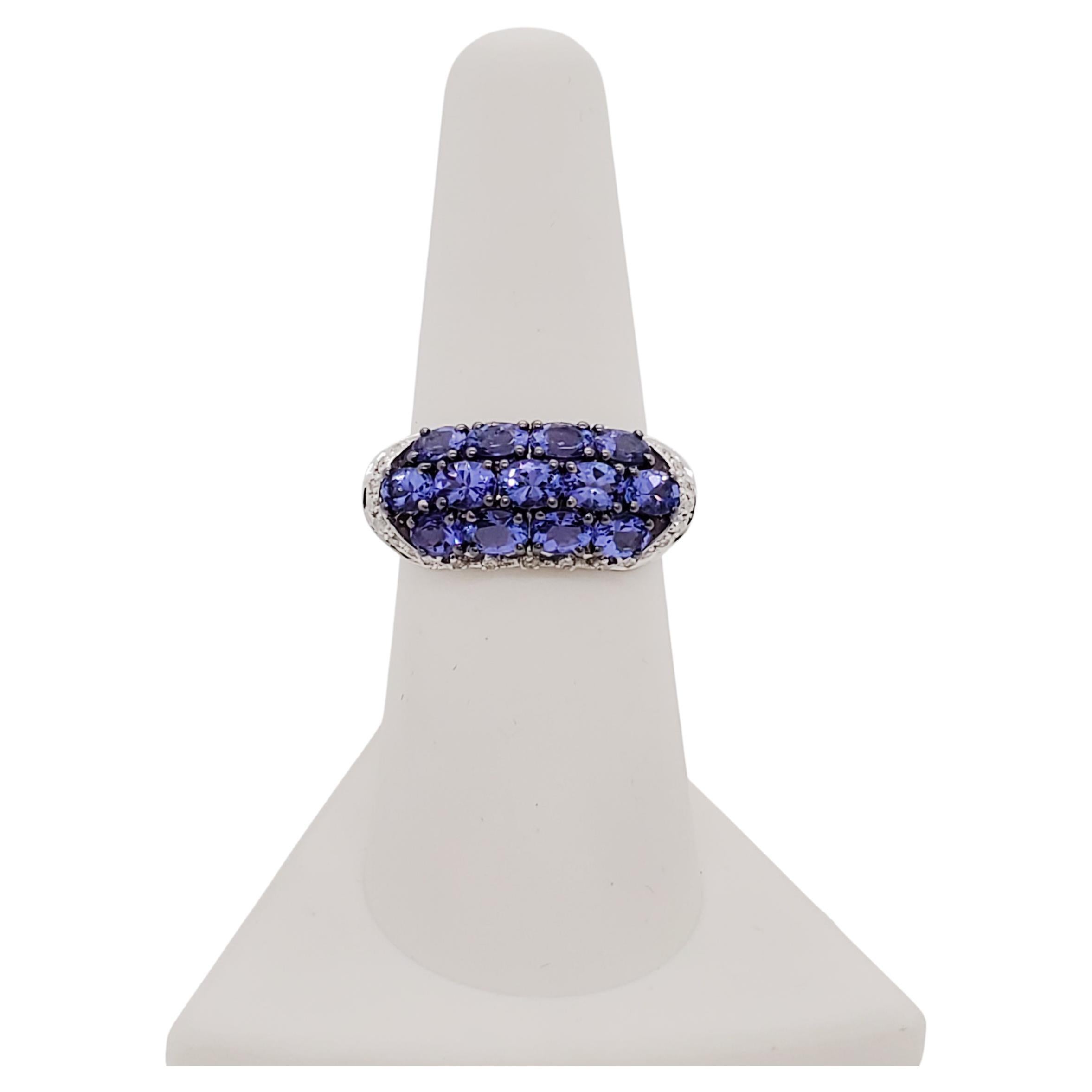 Estate Ladies White Gold Diamond Cocktail Ring at 1stDibs