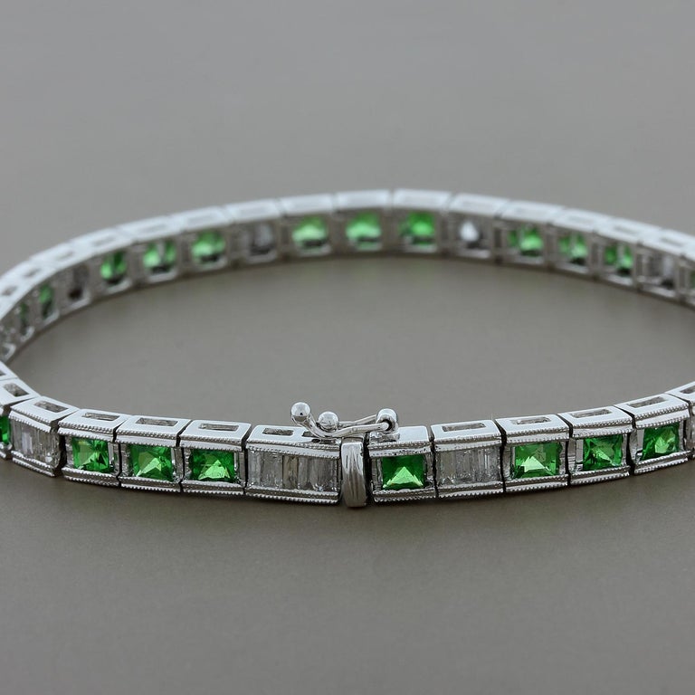 Estate Tsavorite Diamond Gold Bracelet For Sale at 1stDibs