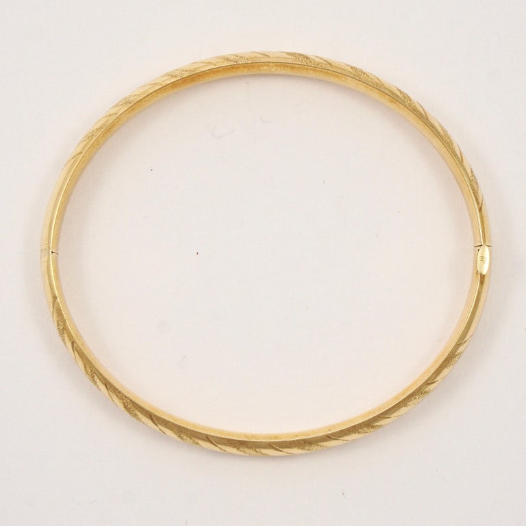 EternaGold 14K Gold Textured and Diamond Cut Design Bangle, Costa Rica ...