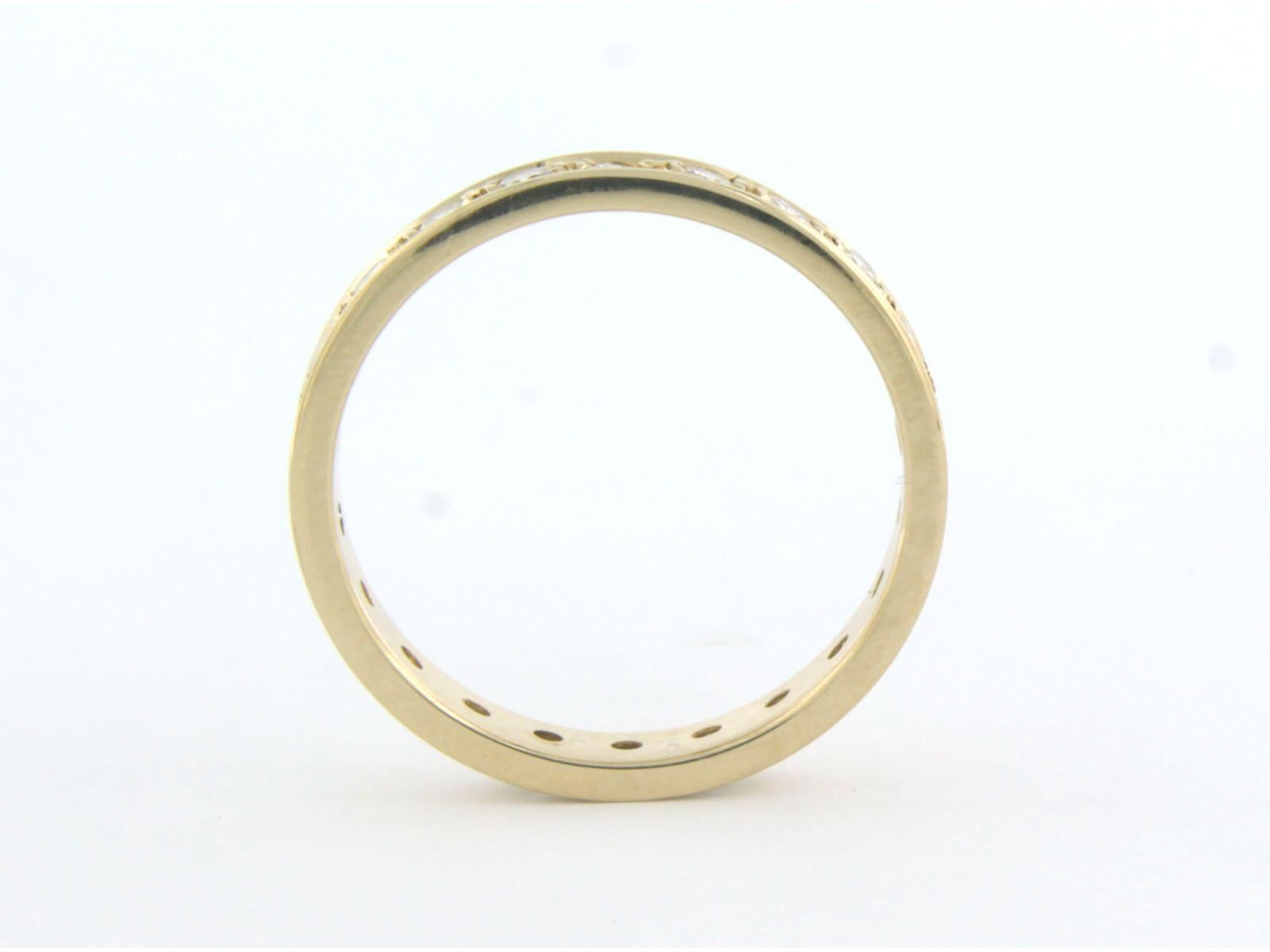 Eternity ring set with diamonds 18k yellow gold For Sale at 1stDibs