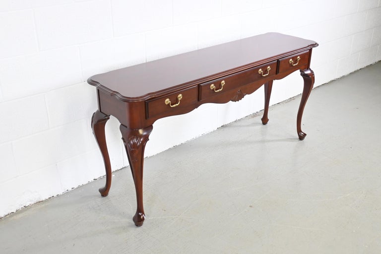 Ethan Allen French Cherry Console or Entry Table For Sale at 1stDibs