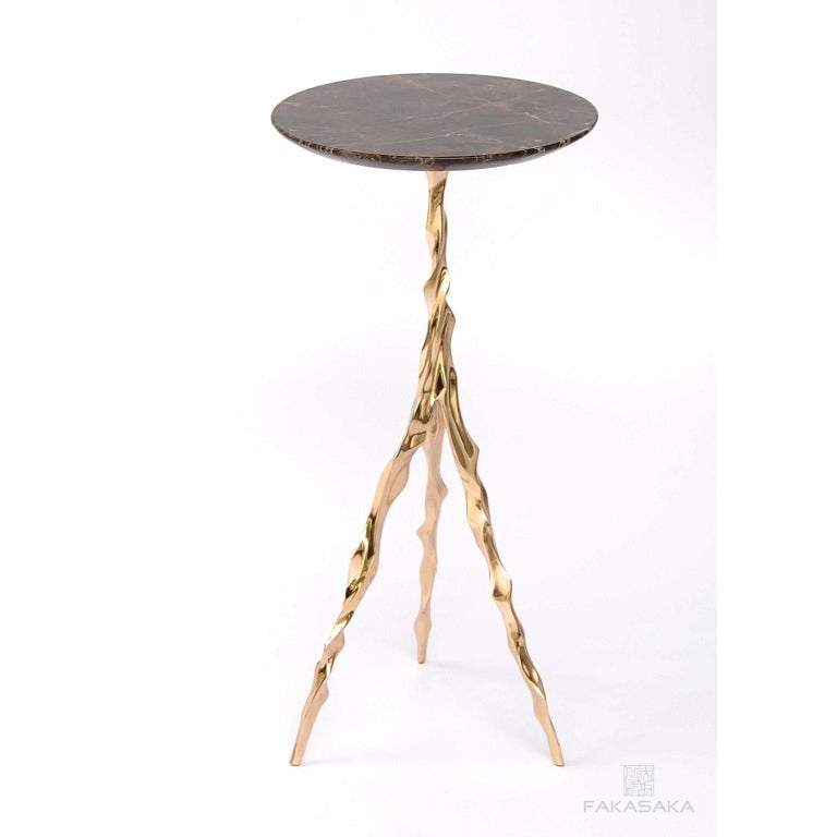 Table à boissons Etta avec plateau en marbre impérial marron par ...