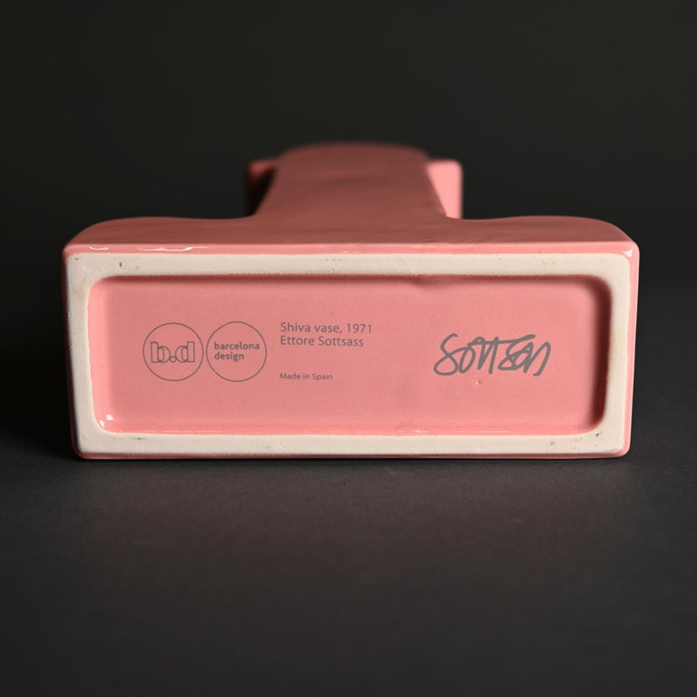 Ettore Sottsass Pink 'Shiva Vase' for BD Barcelona, Spain, 1971 For ...