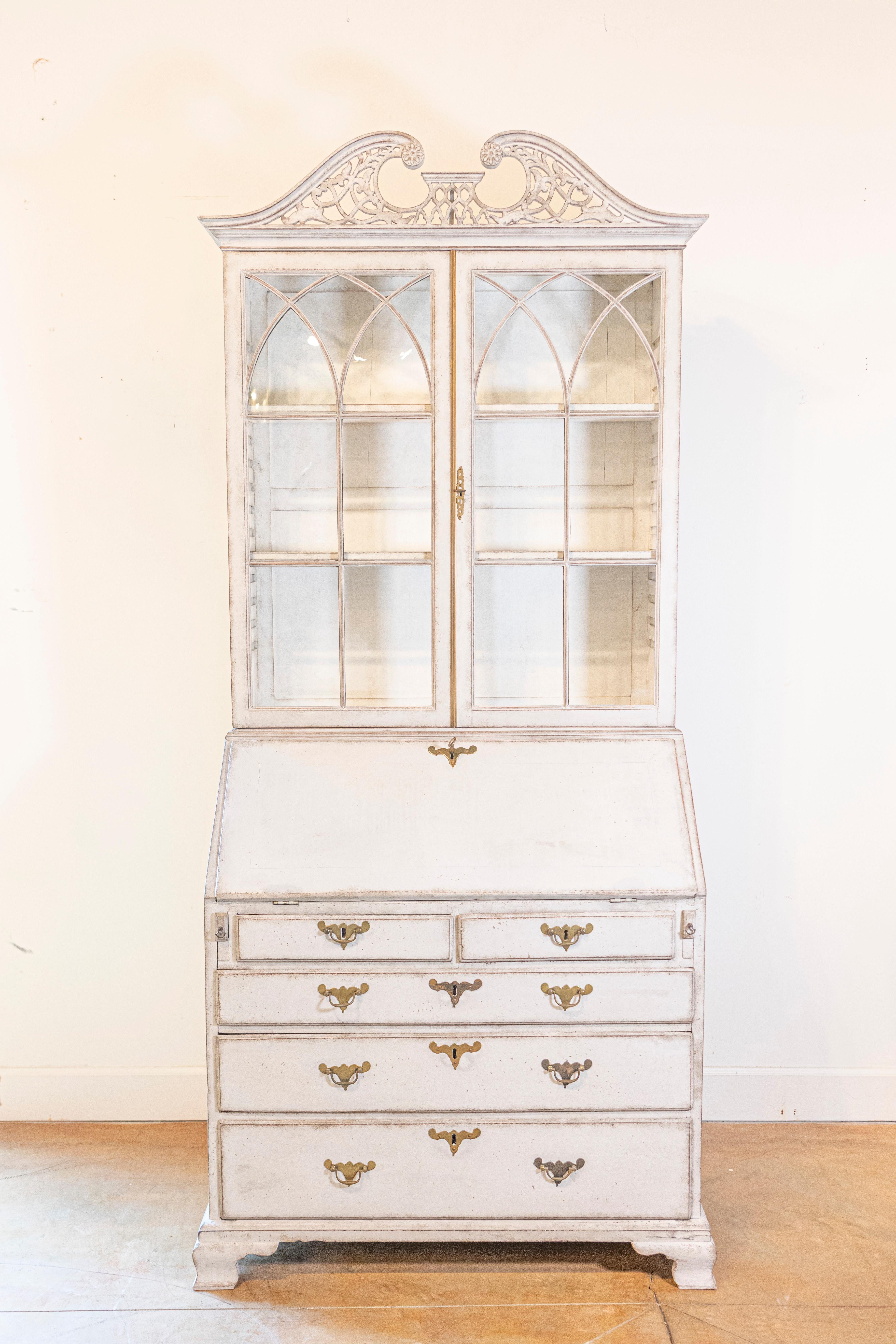 European 1790s Rococo Tall Vitrine Secrétaire with Carved Scrolled ...