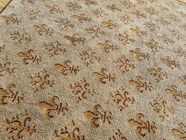 European Fleur De Lys Rug, circa 1900 For Sale at 1stDibs