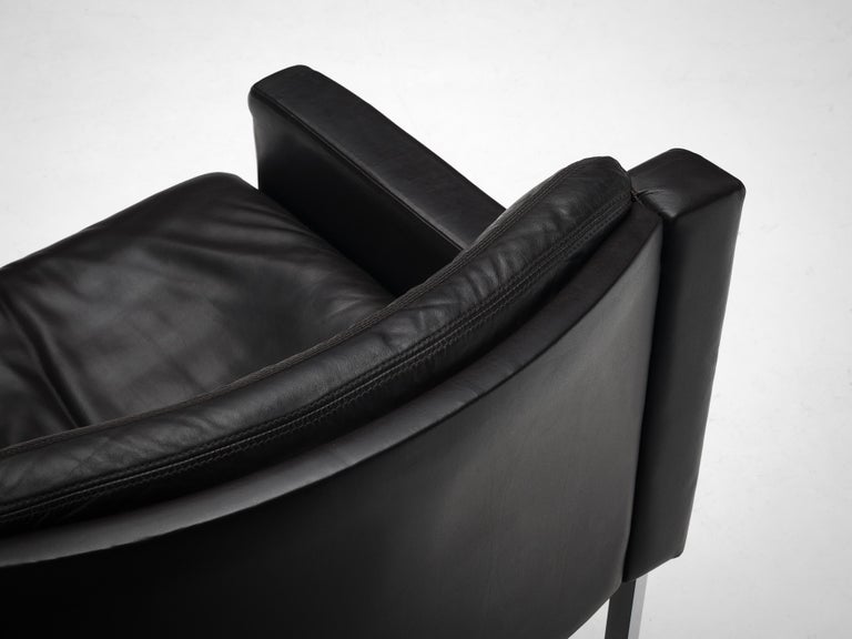European Lounge Chair in Dark Brown Leather For Sale at 1stDibs