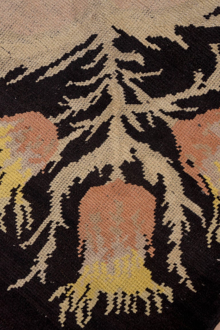 European Modernist Carpet, circa 1920 For Sale at 1stDibs