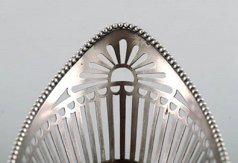 European Silversmith, a Pair of Silver Bowls with Reticulated ...