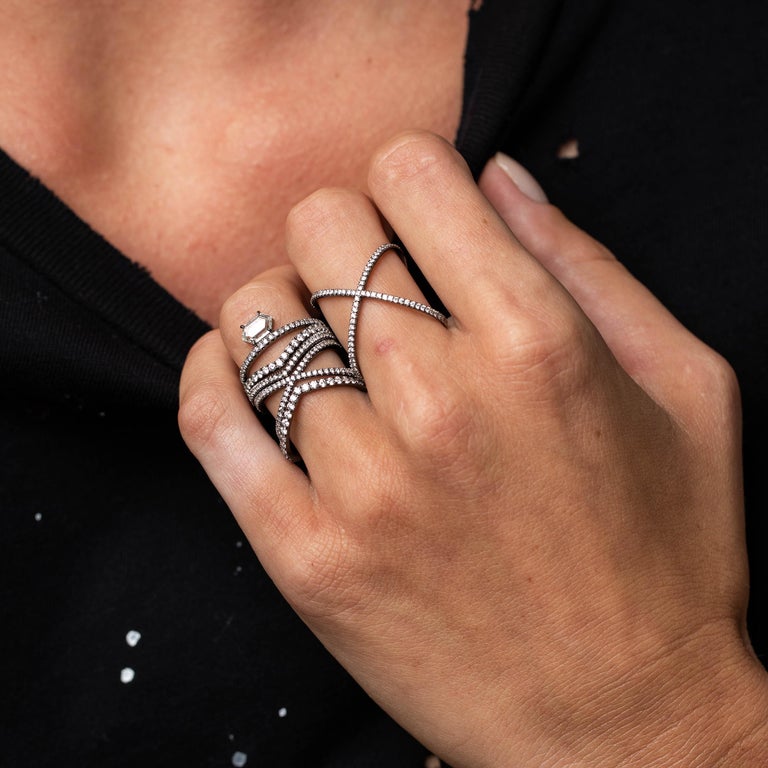 Eva Fehren Private Ring in Platinum and White Diamonds For Sale at 1stDibs