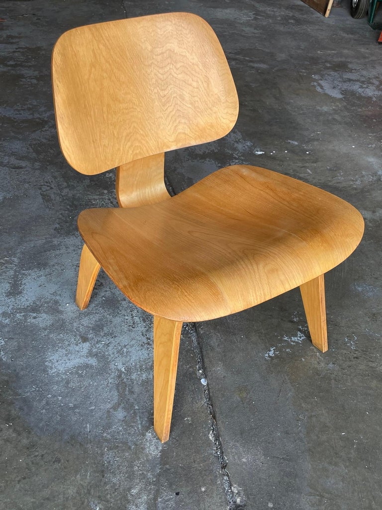 Evans Herman Miller LCW by Charles Eames For Sale at 1stDibs