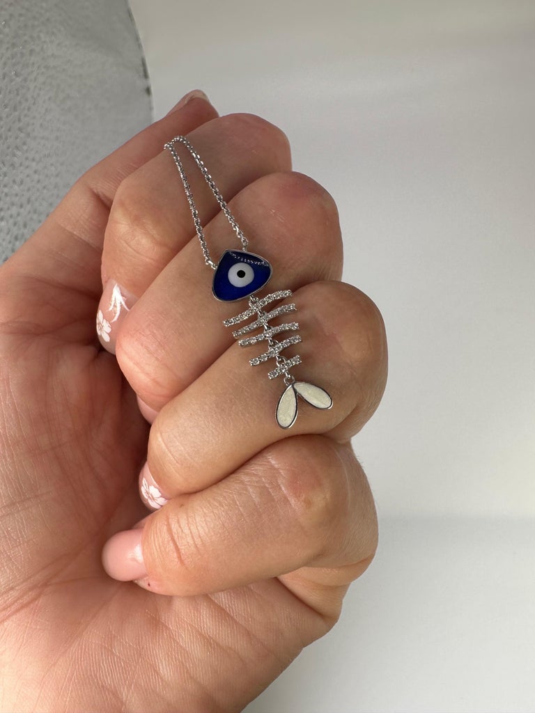 Evil Eye Fish Bone Pendant Necklace 18kt White Gold VS Diamonds Pendant ...