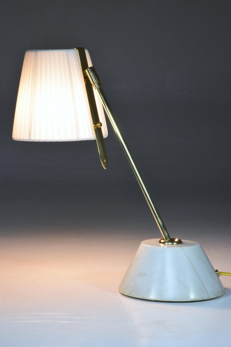 Evolution-III Contemporary Brass Table Lamp, Flow Collection For Sale ...