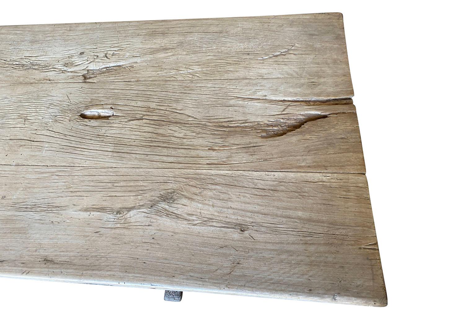 Exceptional 17th Century Spanish Farm Table For Sale at 1stDibs