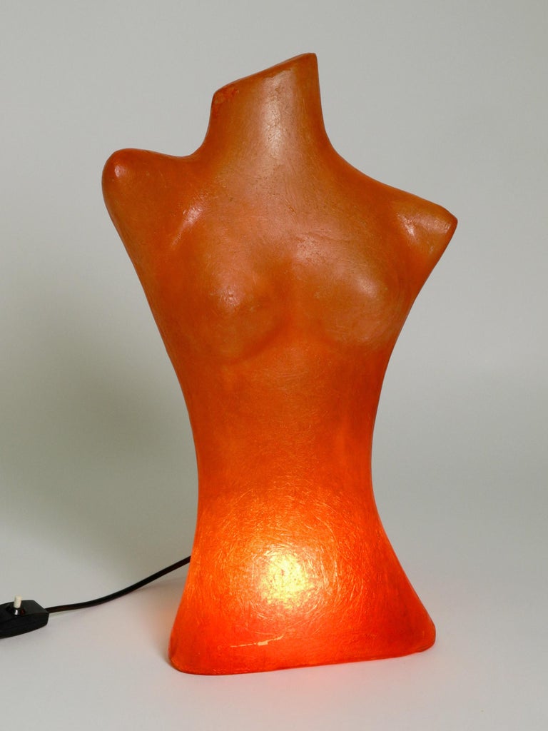 Exceptional 1960s Woman Torso Table Lamp Made of Fiberglass in Red For ...