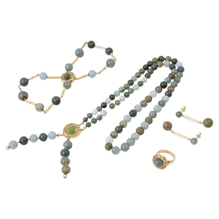 Exceptional 4-Piece Jewelry Set with Jade Balls For Sale at 1stDibs