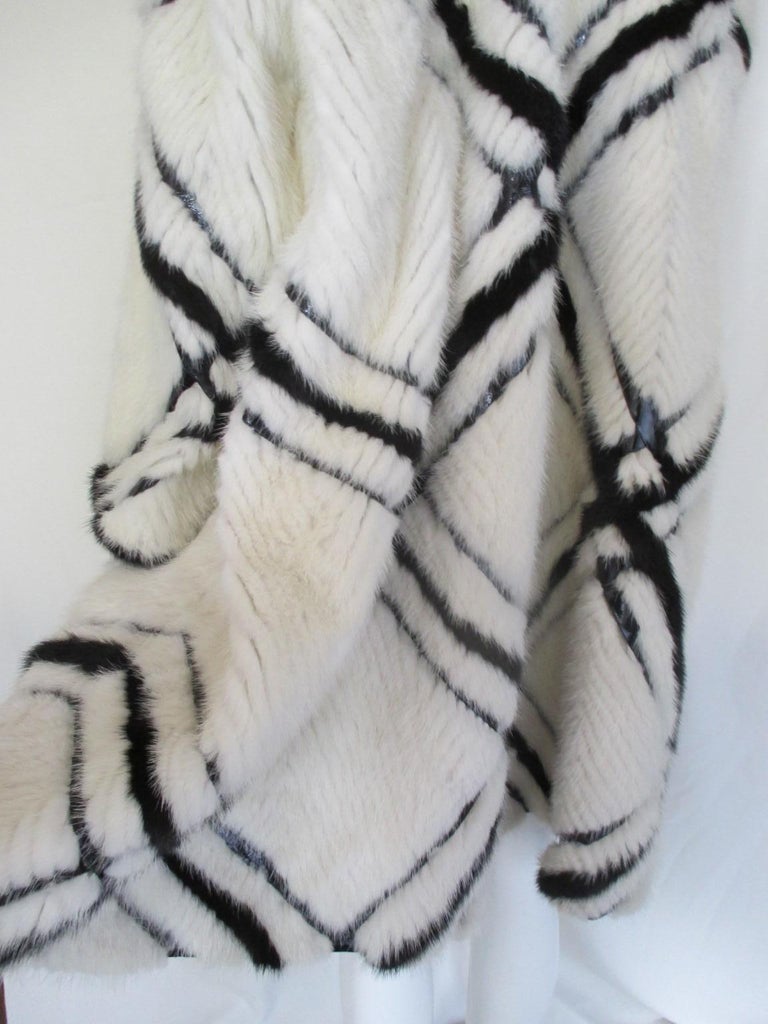 Exceptional Black and White Flared Mink Fur Coat For Sale at 1stDibs