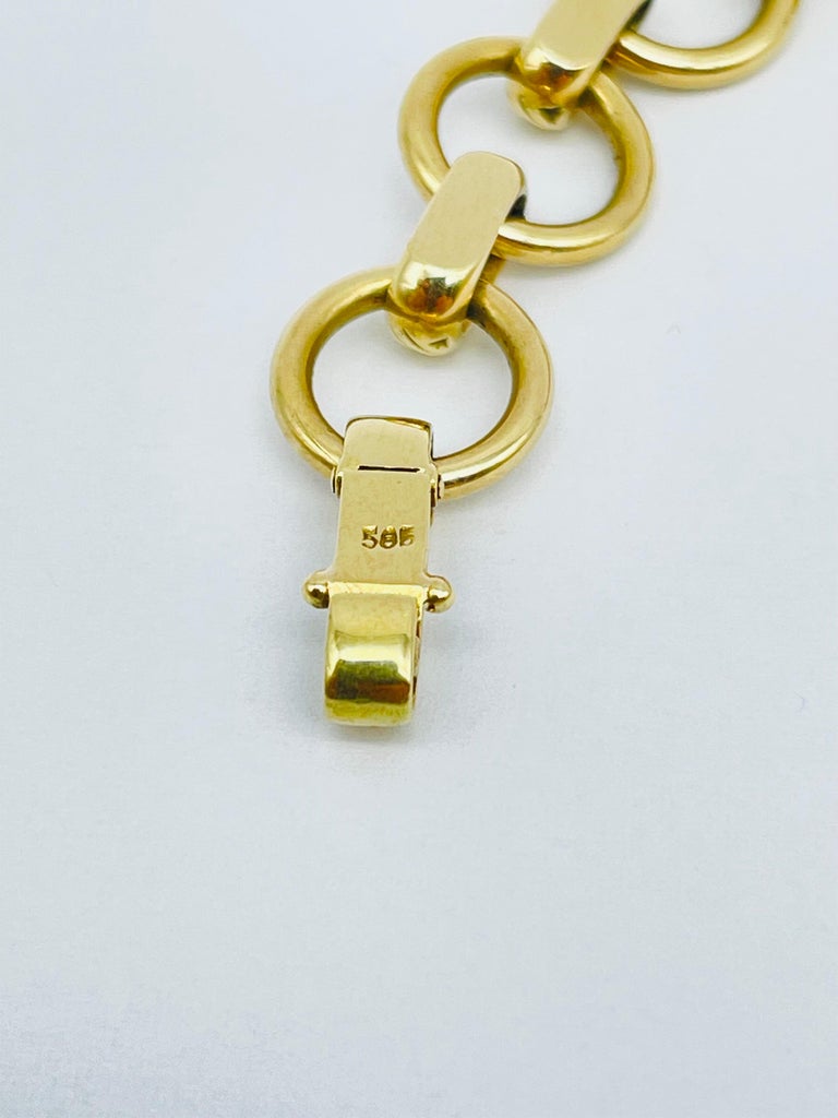 Exceptional Bracelet 14k Gold Link Chain Red Coral For Sale at 1stDibs